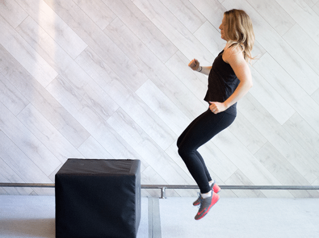 asweatlife_Workout-in-30-minutes-with-a-Chair_toe-taps_4 - aSweatLife