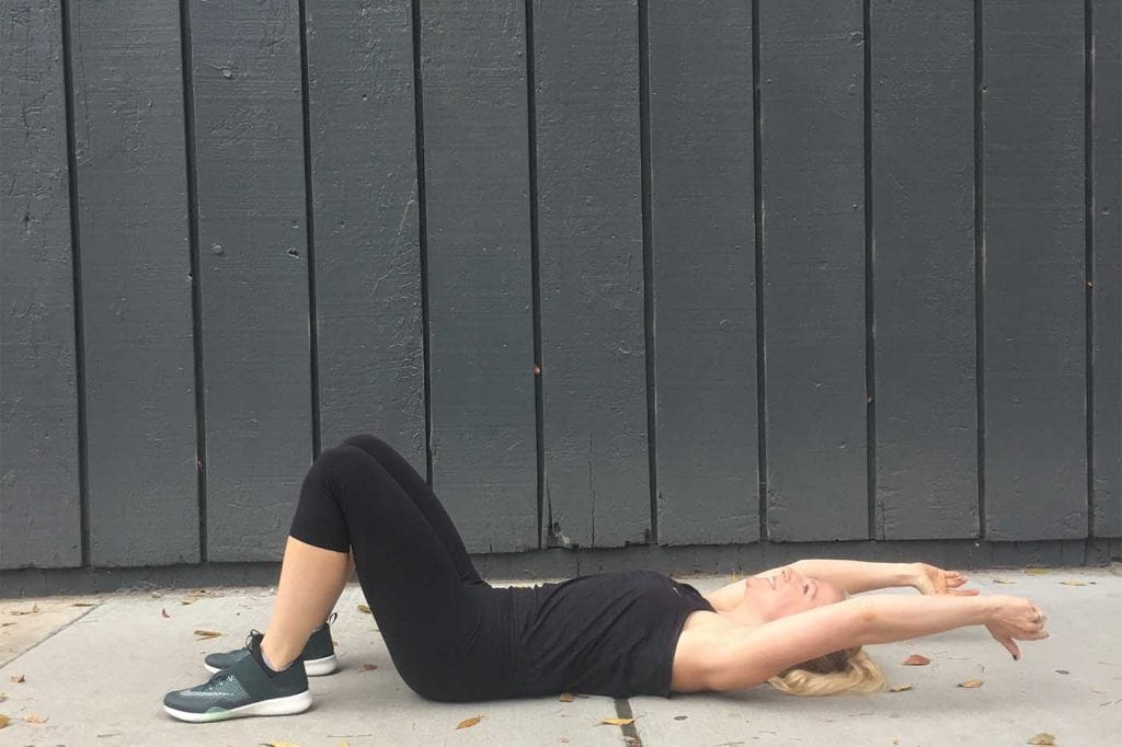 Grab a Set of Dumbbells and Get Stronger in Just 30 Minutes - aSweatLife